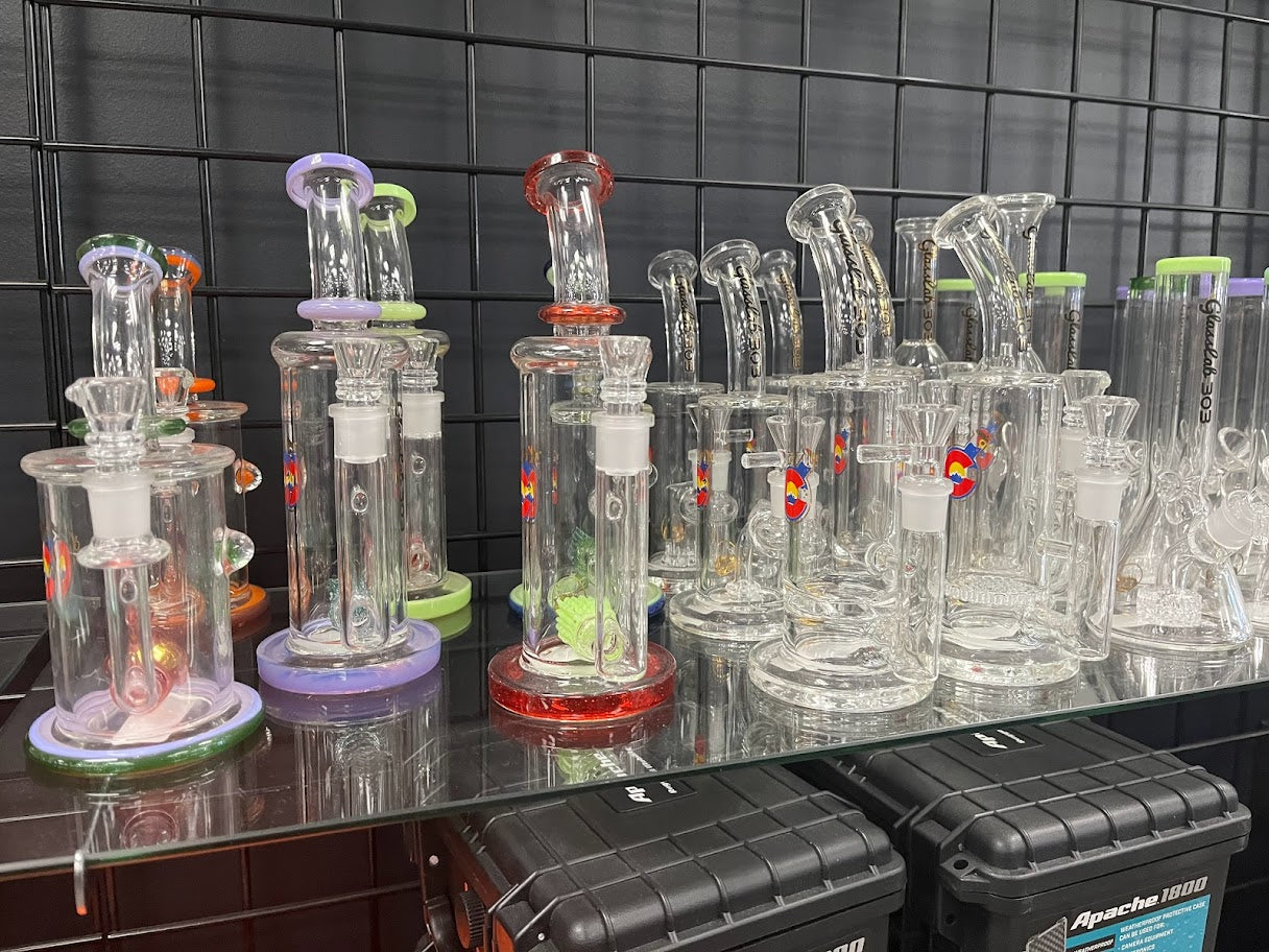 How to Choose the Perfect Waterpipe – Excitement Smokin PA